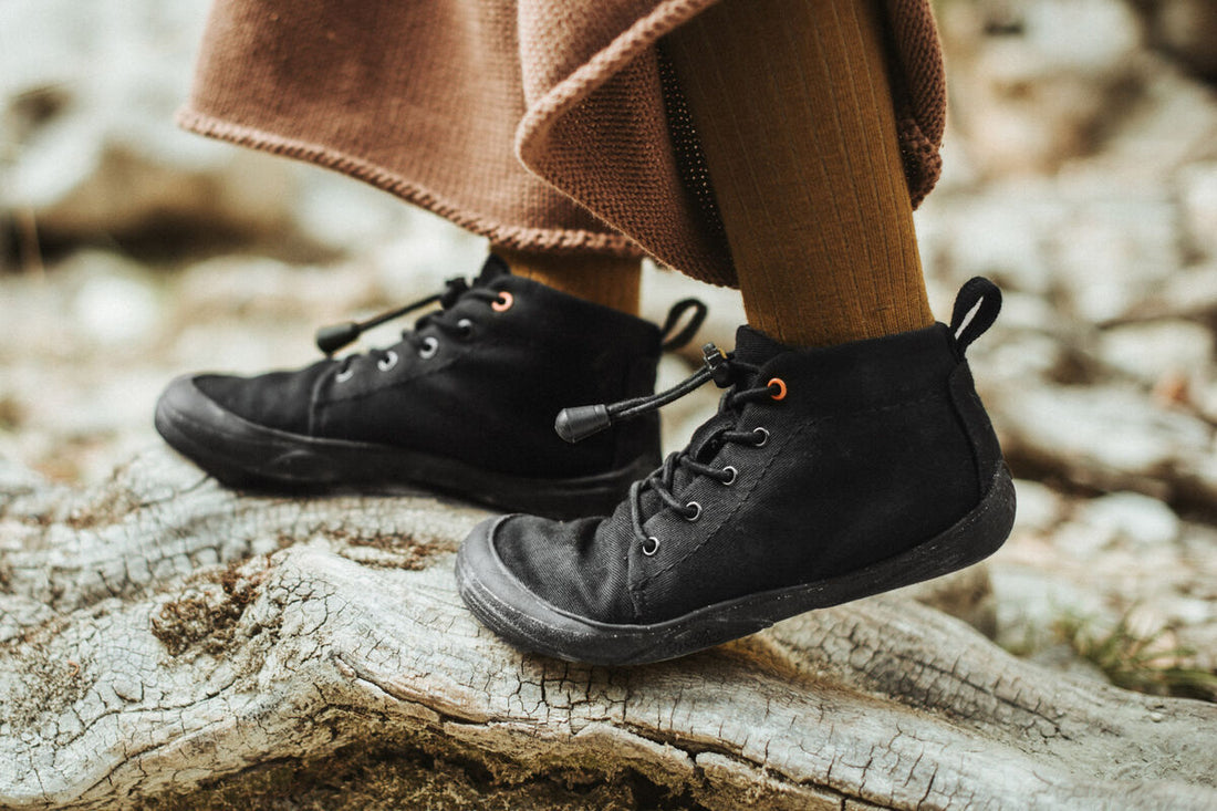 Atmodois black | Wildling Shoes | minimal shoes | sustainable | fair ...